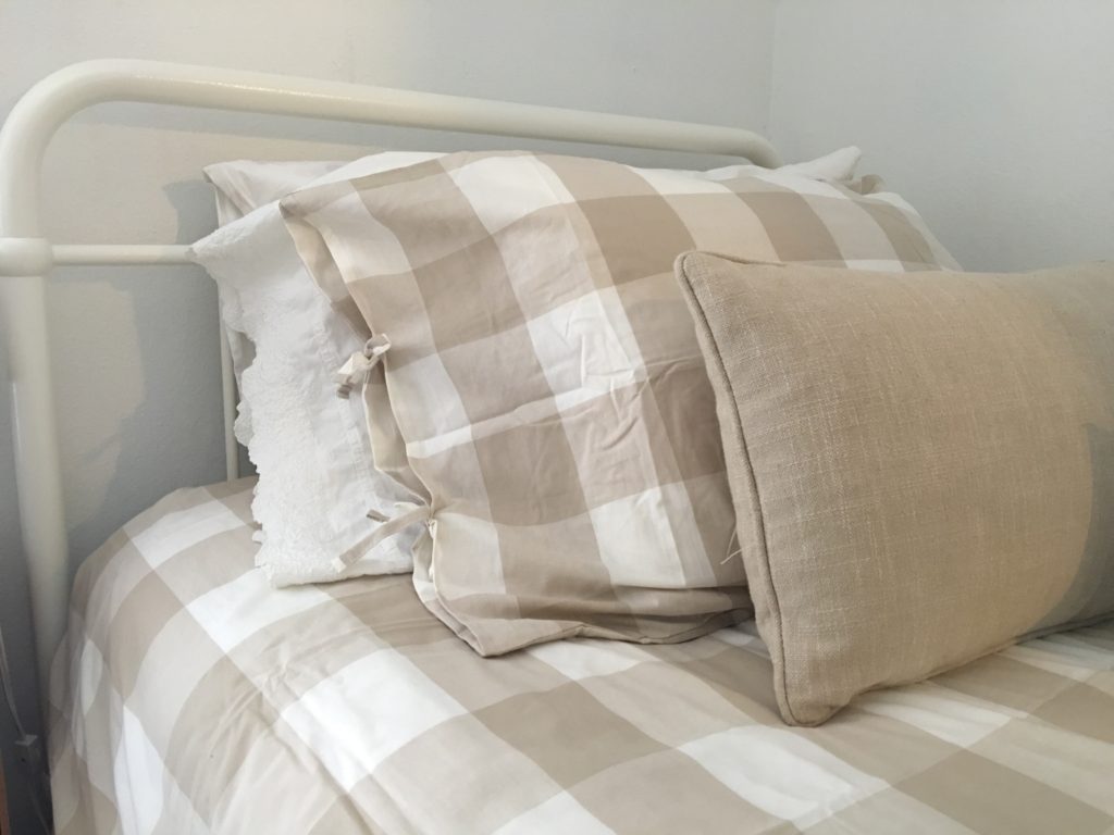 Best Scalloped Home Decor Ideas for Every Room of Your House