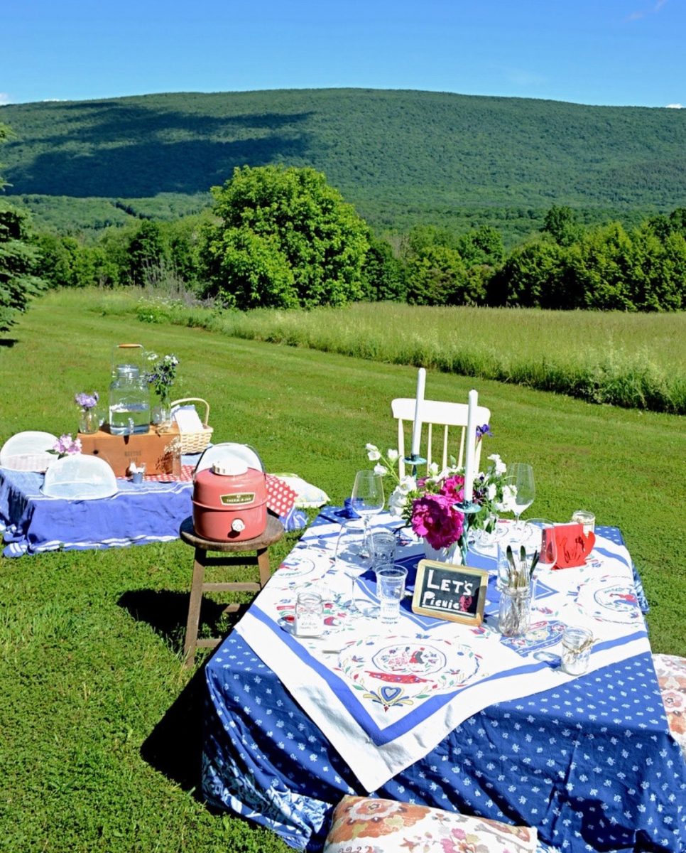 8 Charming outdoor party decoration ideas