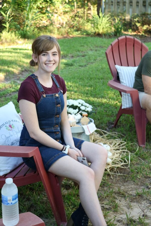 Outdoor Fall Decor Ideas for your Fire Pit Area plus Some S'mores