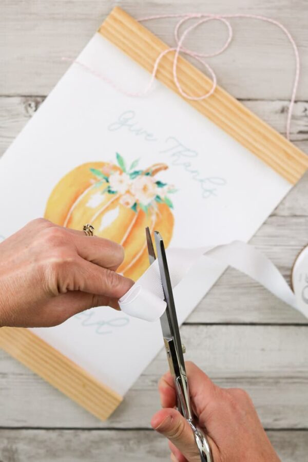 FREE FALL PUMPKIN PRINTABLE AND DIY WALL HANGING