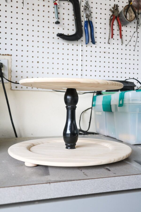 HOW TO MAKE A FARMHOUSE TIERED TRAY