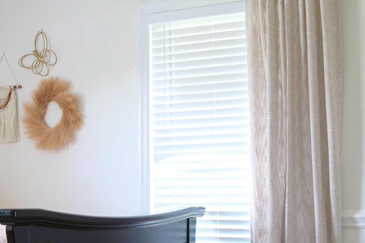 Cozy Up: Best Curtains to Keep the Cold Out This Winter