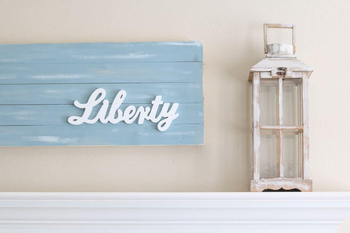 How to Make Farmhouse Sign the Easy and Budget Friendly Way