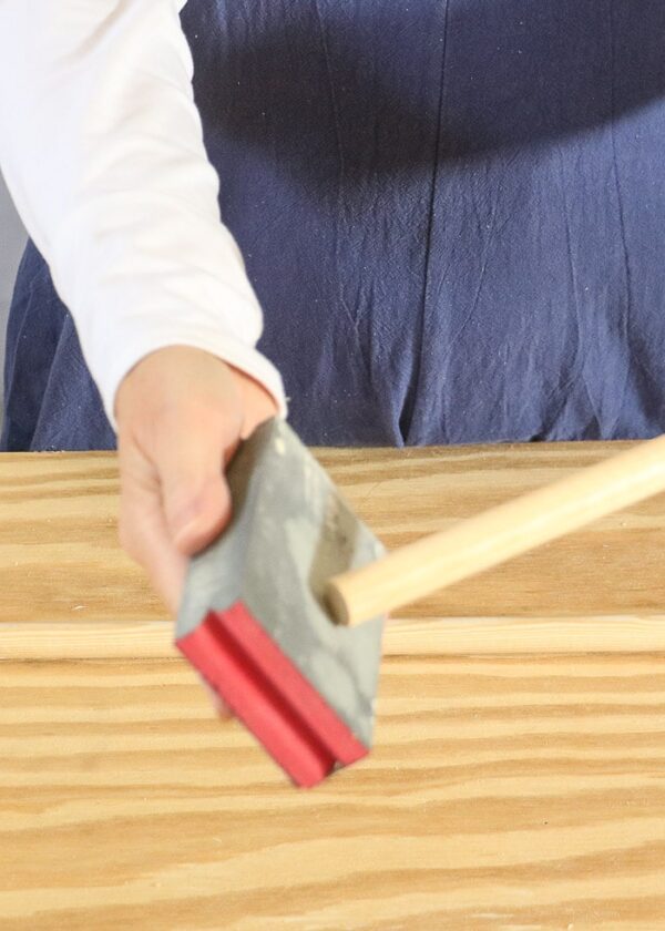 HOW TO MAKE A SIMPLE WOODEN DOWEL CHRISTMAS TREE