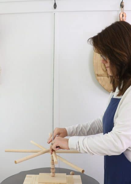 HOW TO MAKE A SIMPLE WOODEN DOWEL CHRISTMAS TREE