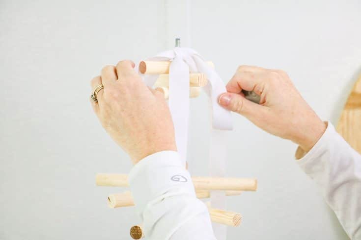 HOW TO MAKE A SIMPLE WOODEN DOWEL CHRISTMAS TREE