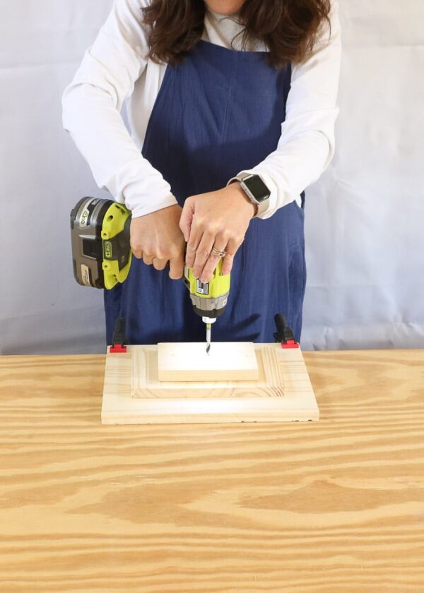 HOW TO MAKE A SIMPLE WOODEN DOWEL CHRISTMAS TREE