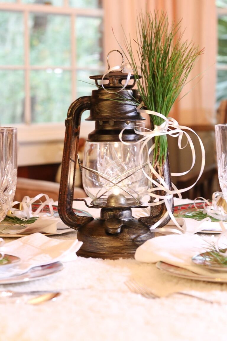 10 Cozy Ways to Decorate with Lanterns