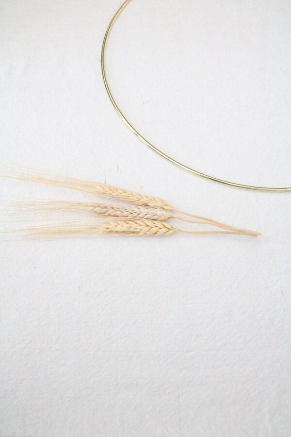 The Easiest Wheat Wreath DIY in 4 Simple Steps