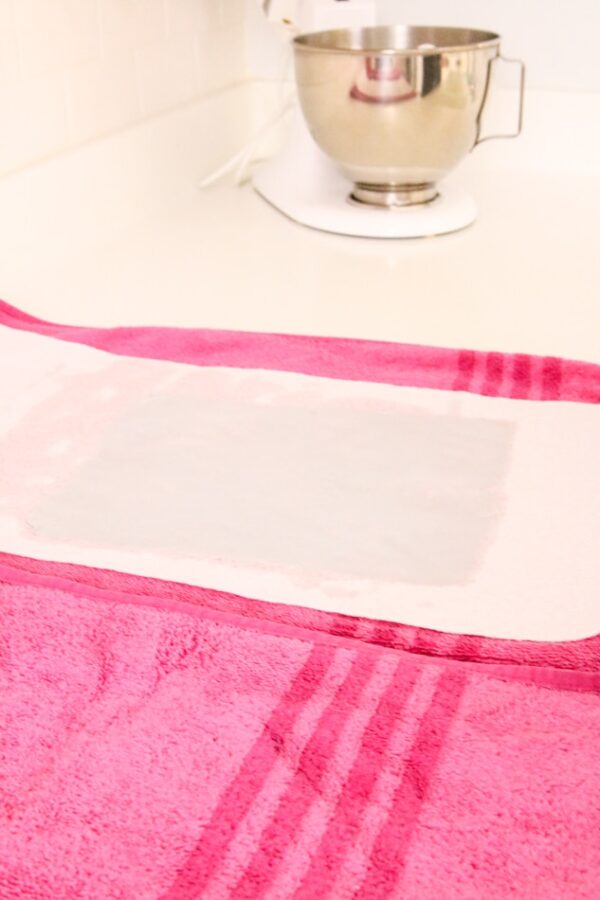 HOW TO MAKE HOMEMADE PAPER FROM RECYCLED PAPER