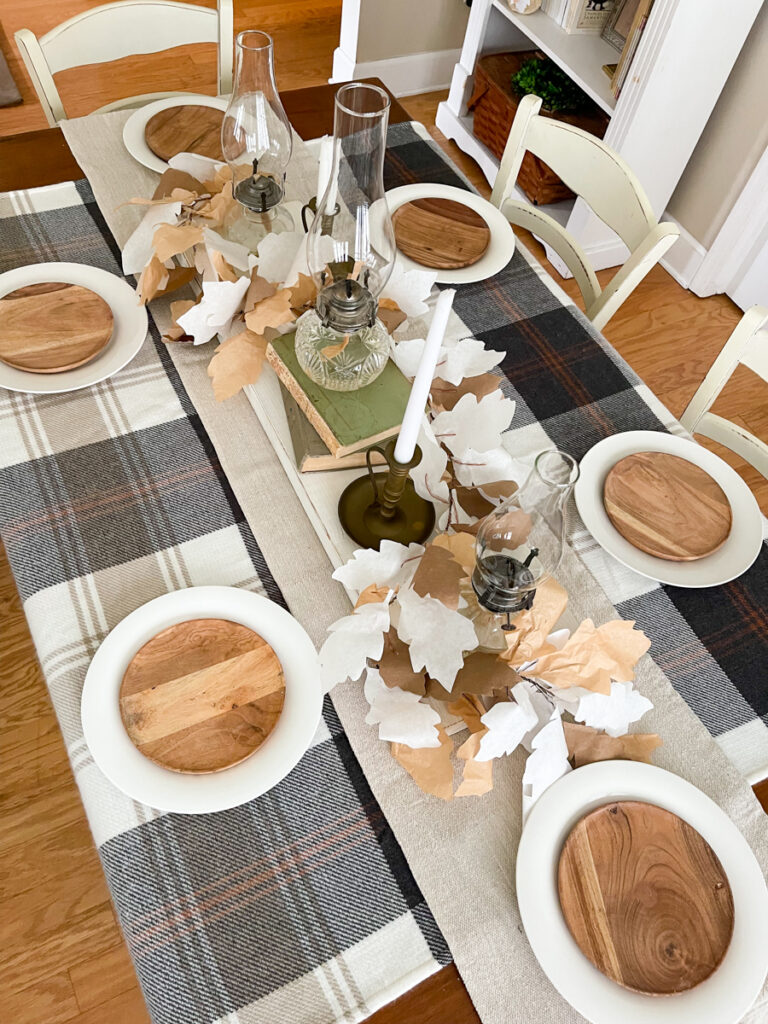 Easy Thanksgiving Table Decorations that Pilgrims will Love