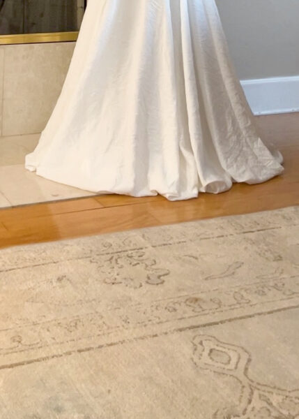 DIY Sheet Ghost Halloween Decoration in 4 Simple Steps