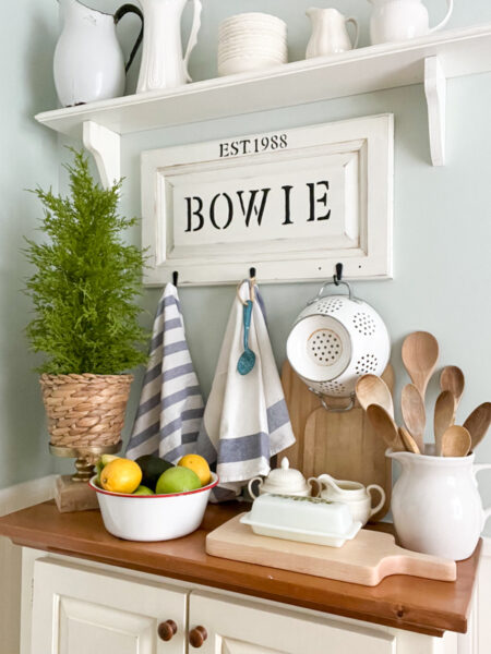Timeless Charm: Decorating with Vintage Enamelware in Your Home