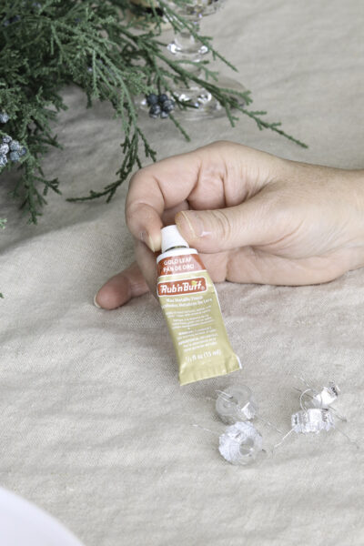 How to Make Velvet Ornaments: DIY Christmas Decor
