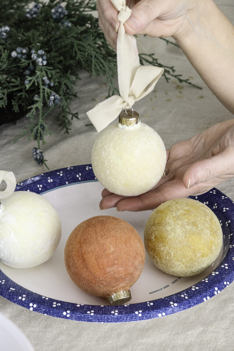 How to Make Velvet Ornaments: DIY Christmas Decor