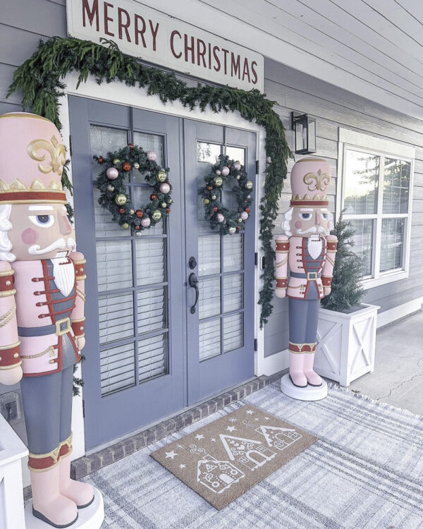 Crack Open Cheer: Christmas Decorating Ideas with Nutcrackers