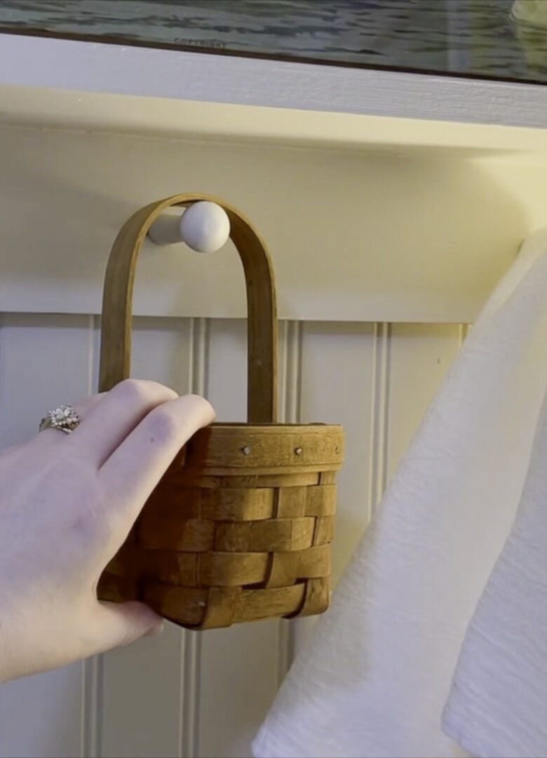 Craft a Classic: Easy DIY Peg Shelf For Your Home