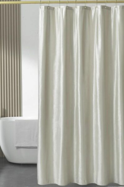 Your Ultimate Shower Curtain Guide (20 Style Ideas!)